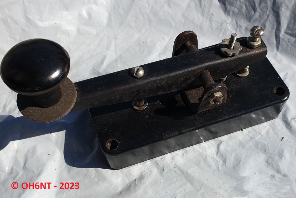 OH6NT telegraph key collection